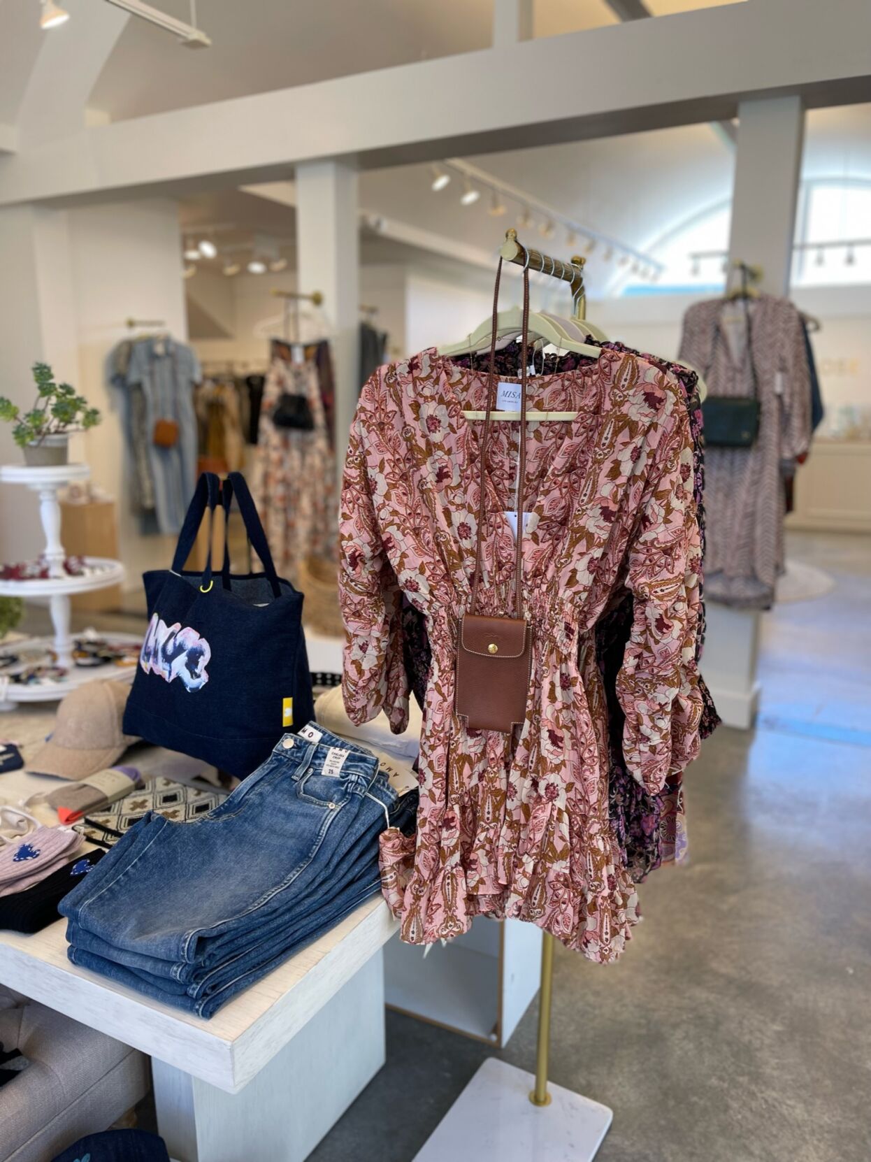 Two perfect dates: Miss Kitty’s guide to autumnal romance in Vermont